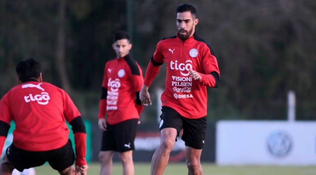 Versus / Ávalos enumera las cosas que debe hacer Paraguay para vencer a ...