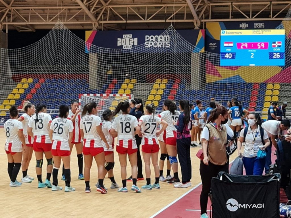 Versus / Paraguay debuta con victoria en handball femenino en los ...
