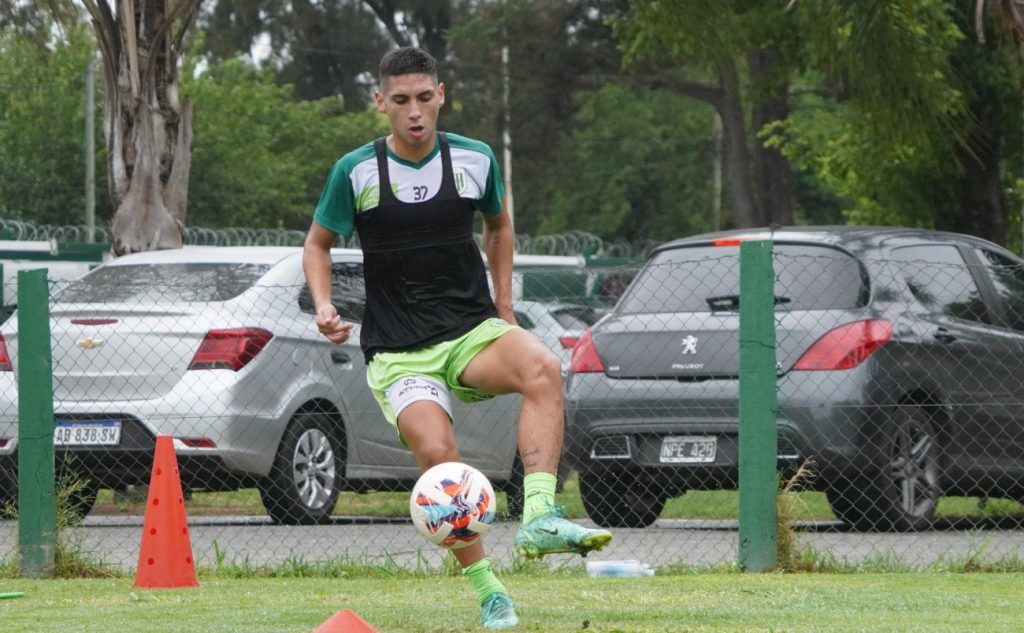 Versus / Una noche agridulce: Erik López debutó en Banfield, pero se ...