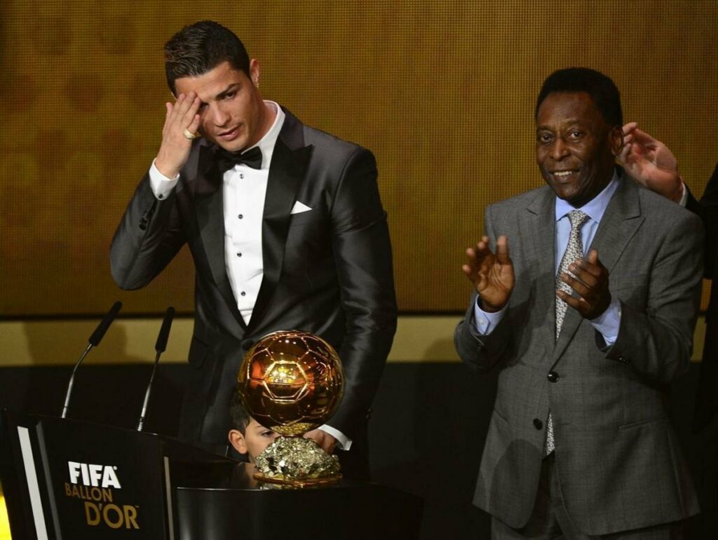 Versus / "Un mero 'adiós' nunca será suficiente": La sentida despedida de CR7 para Pelé