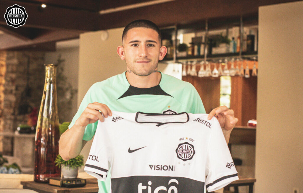 Versus / ¿Qué gana Olimpia con la contratación de Facundo Zabala?