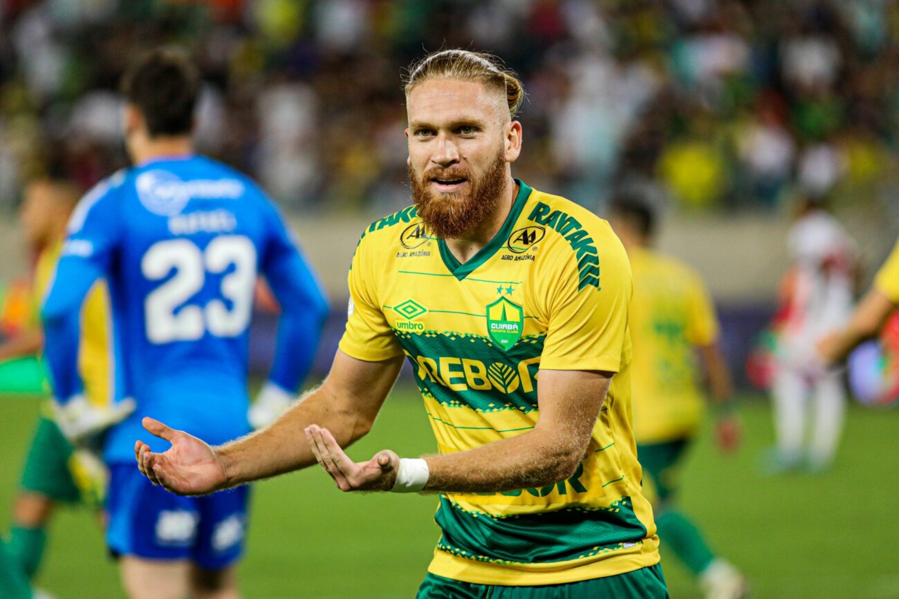 Versus / Isidro Pitta marca en triunfo del Cuiabá sobre Sao Paulo en el Brasileirao