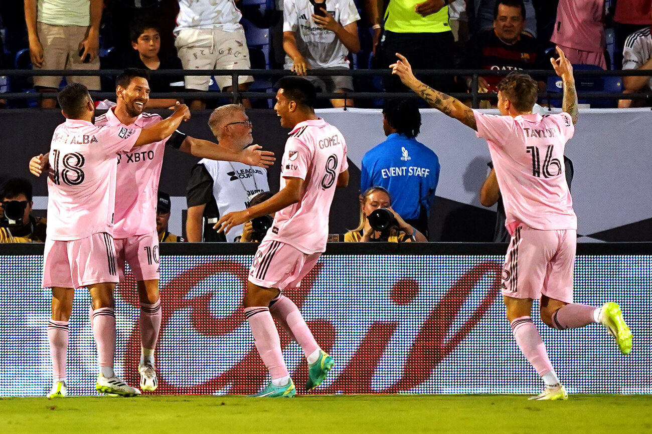 Versus / Messi, en modo héroe, en el primer juego de titular de Diego Gómez con Inter Miami