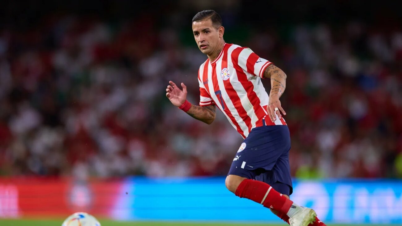 Versus / Así estaría conformado el cuerpo técnico de la Albirroja en las categorías menores