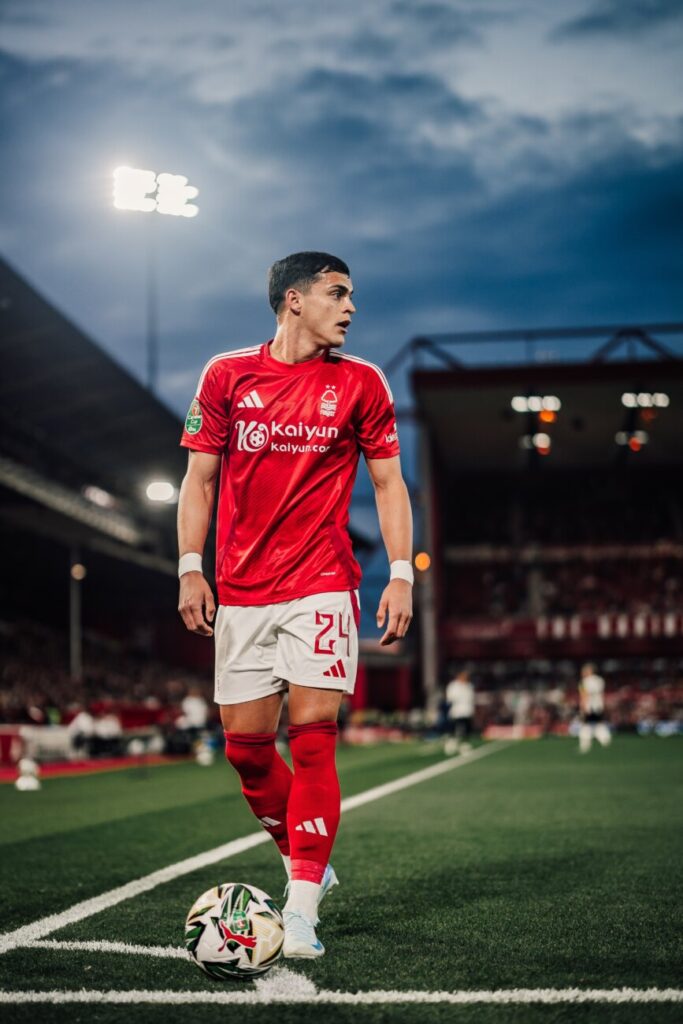 Versus / Ramón Sosa tuvo acción en el triunfo del Nottingham en la ...