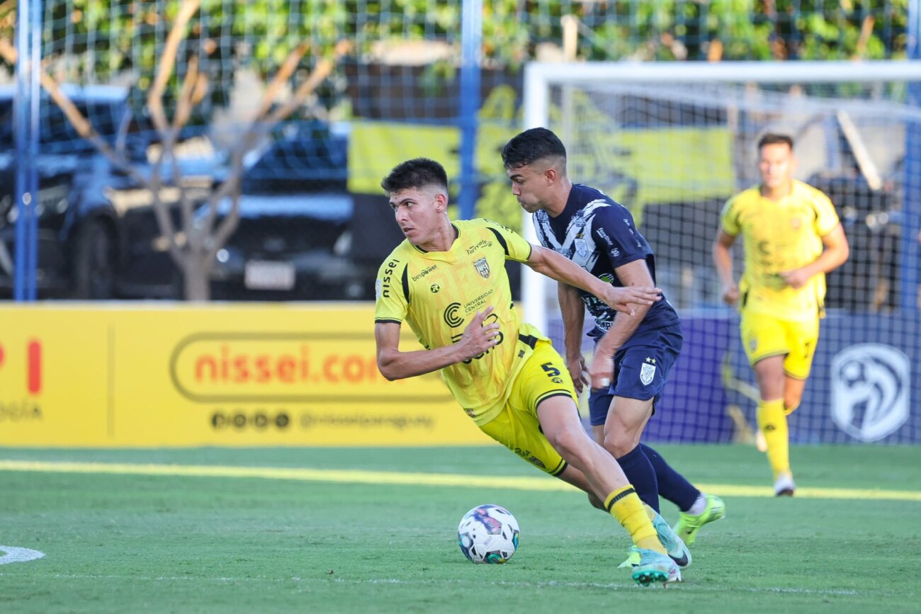 Versus / Olimpia y Cerro se reparten los puntos en el Superclásico femenino