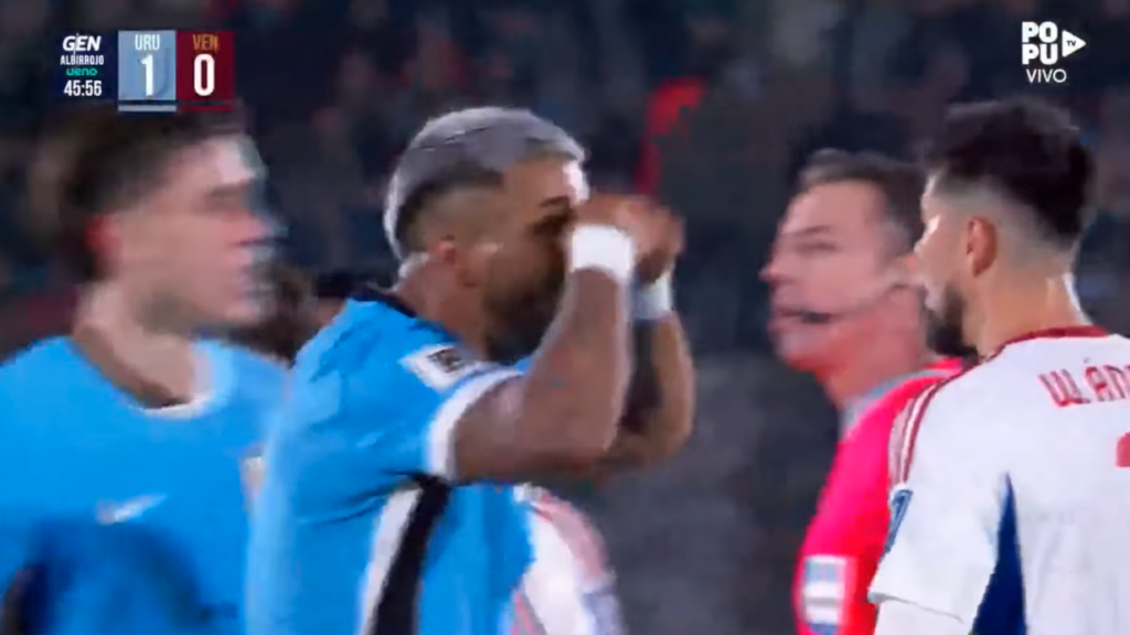 Versus / ¡Por "llorón"! Rodrigo Aguirre disparó con todo contra Miguel Navarro