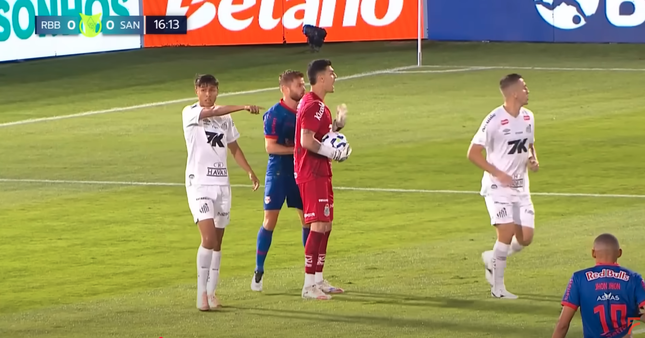 Versus / Sobrio debut de Alexis Duarte con la camiseta del Santos de Brasil