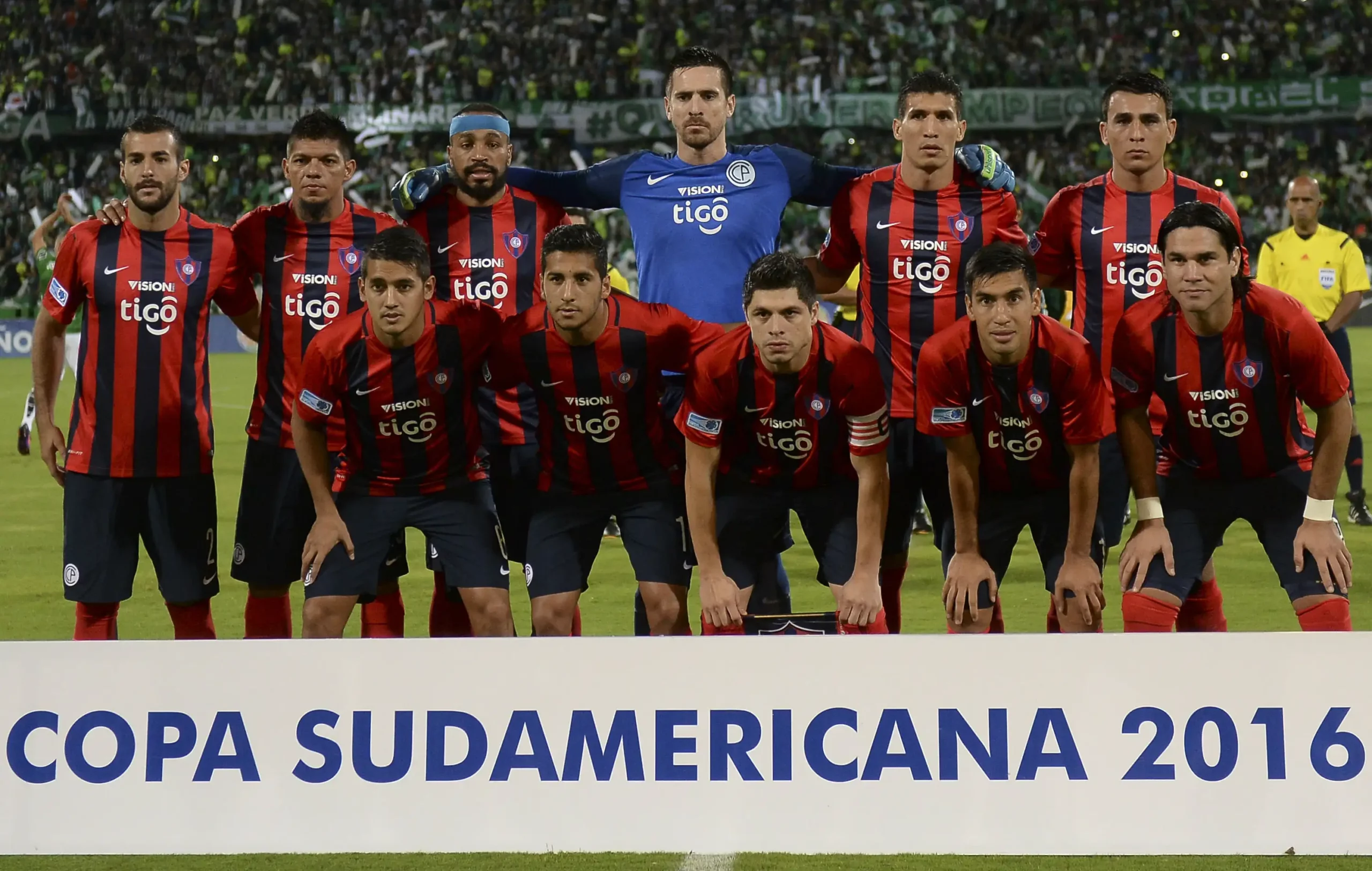 Versus / Sixers derrotan a los Clippers en el regreso de Paul George a ...